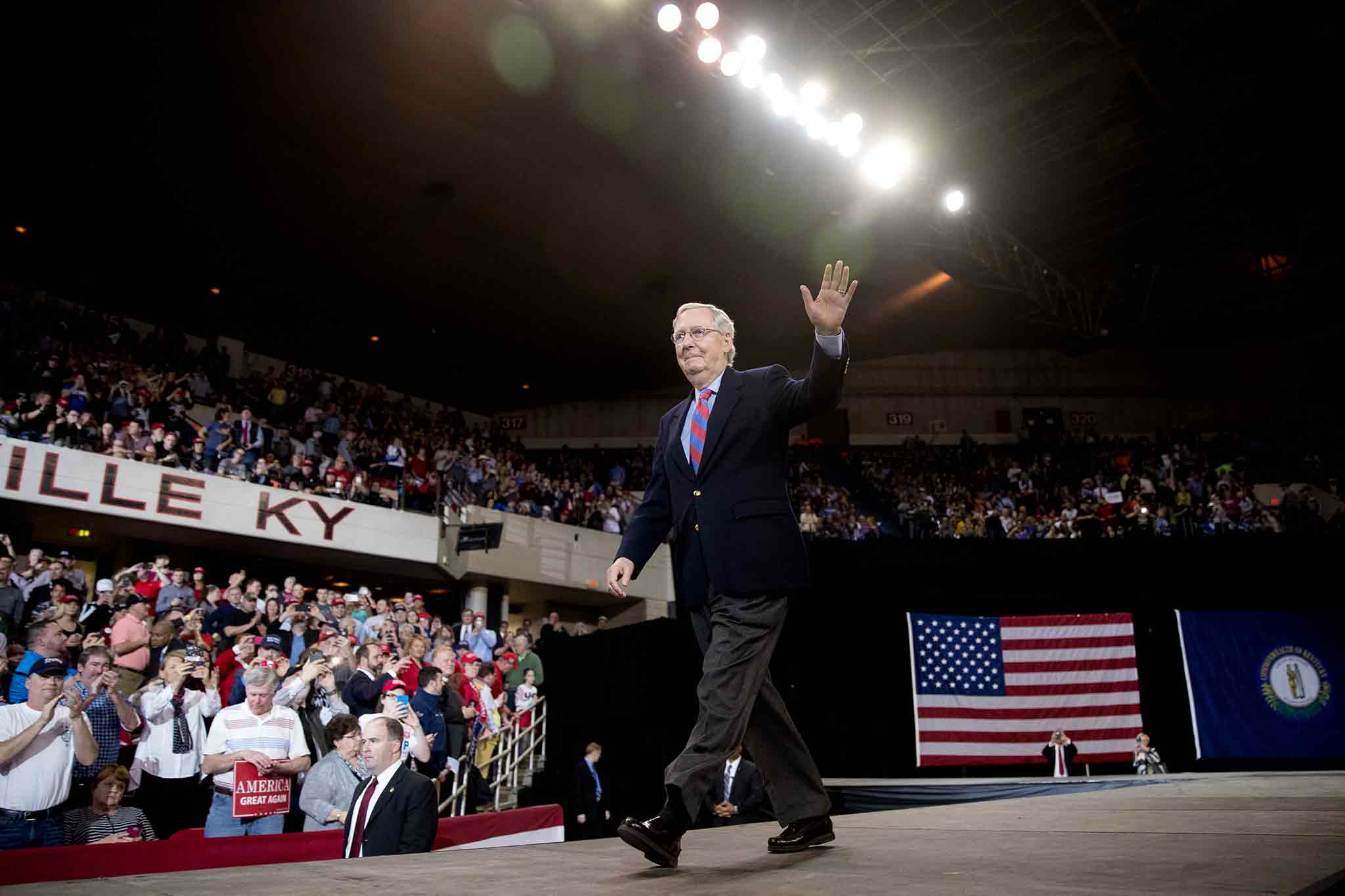 What happened to Mitch McConnell? 83-Year-Old Senator falls in Capitol ...