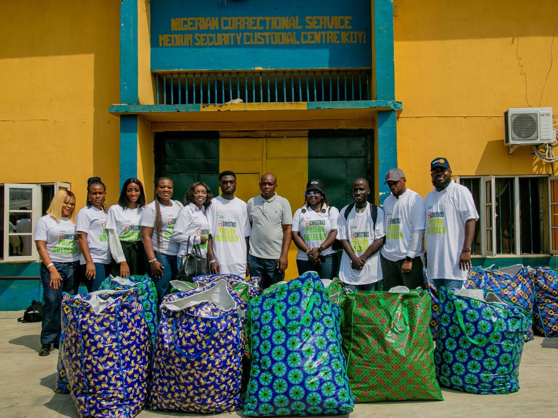 LAAF & ECF Donate Relief Packages to 2,000 Male Inmates